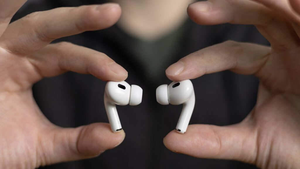 Patent for Apple’s New Earbuds Will Allow Them to Read Your Brain Waves ...